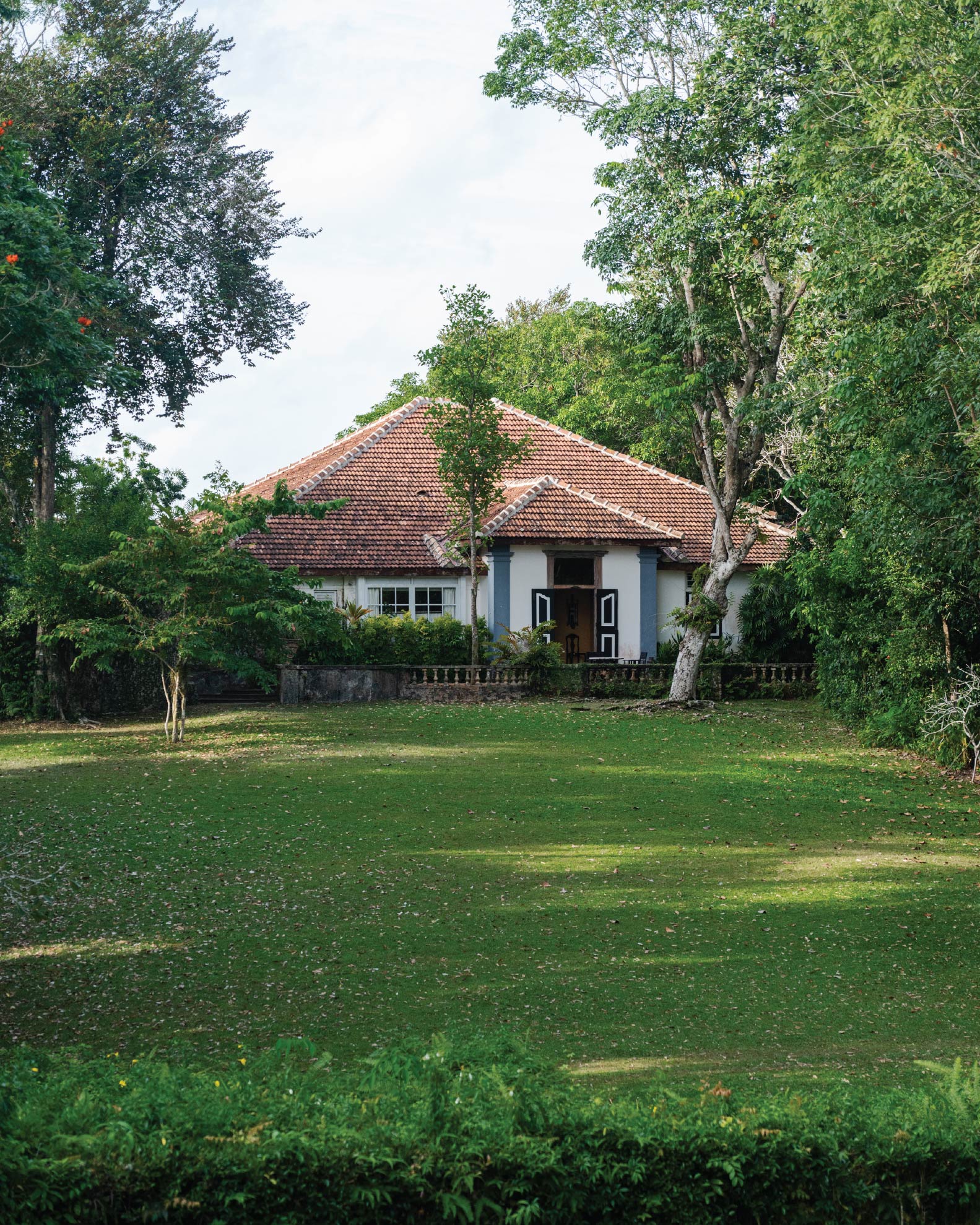 Lunuganga Country Estate | Boutique Hotel in Bentota, Sri Lanka ...
