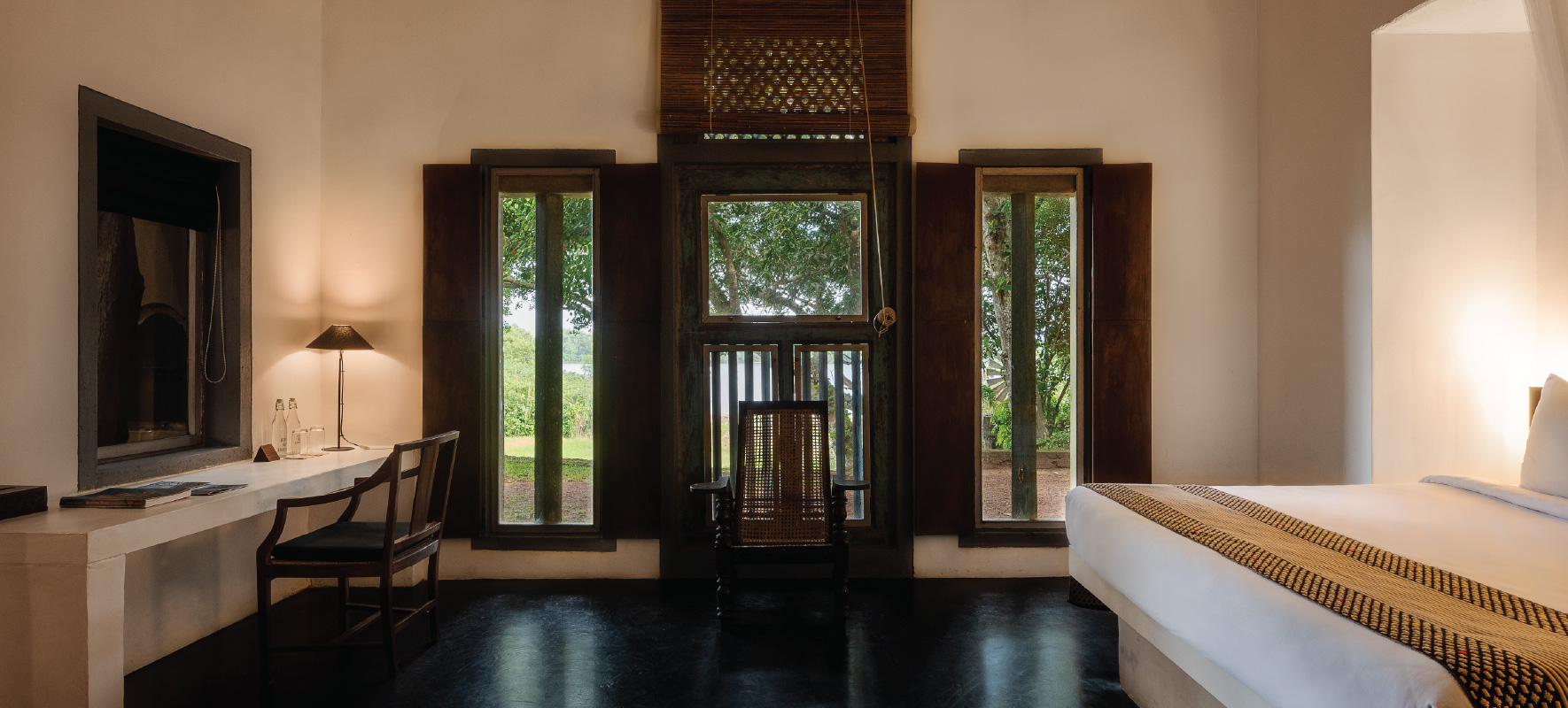 Cinnamon Hill 1 Room | Luxury Stay in Bentota | Lunuganga