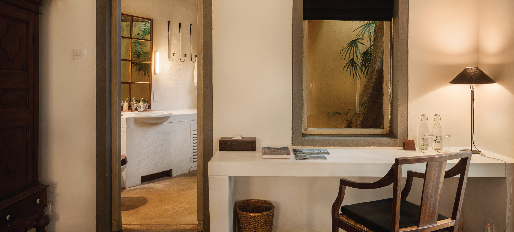 Cinnamon Hill 1 Room | Luxury Stay in Bentota | Lunuganga